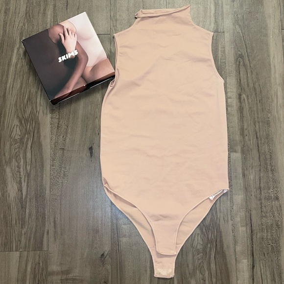 SKIMS | Tops | Skims Mock Neck Bodysuit | Poshmark